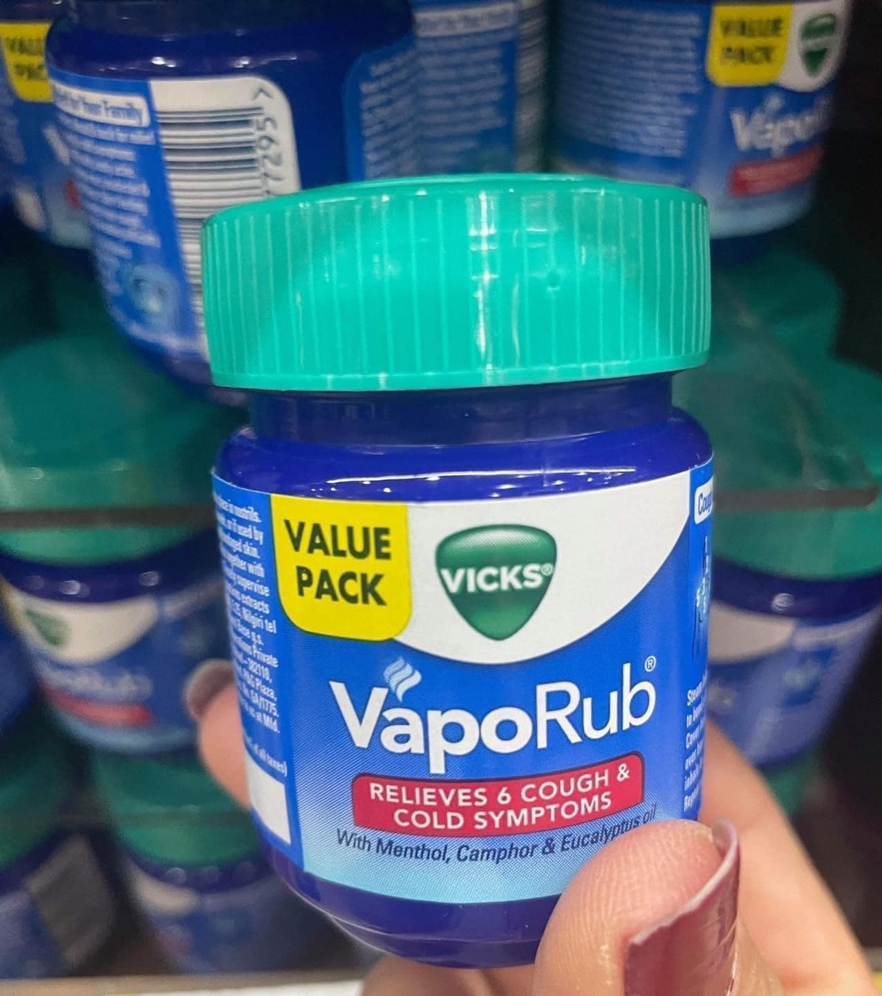 VICKS VapoRub Relieves Cough & Cold Symptoms & Assorted (105g) | uab ...